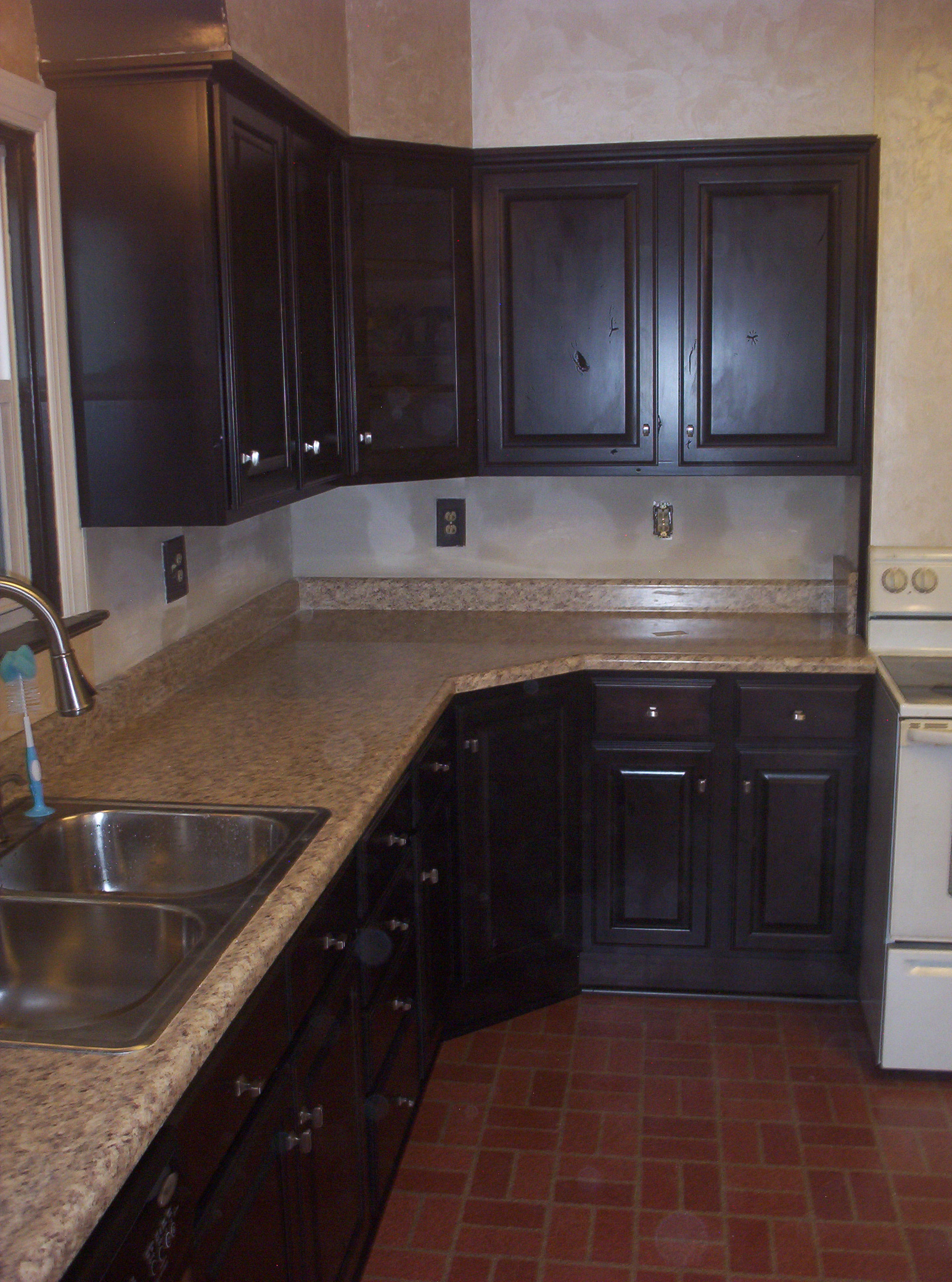 Recently Completed Kitchen – Three "K" Cabinets